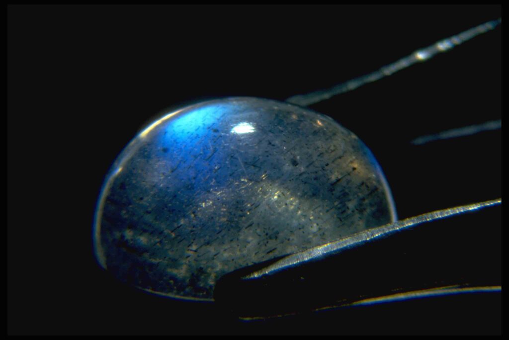 Ultimate Gemstone Guide: Unveiling Moonstones And Adularescence
